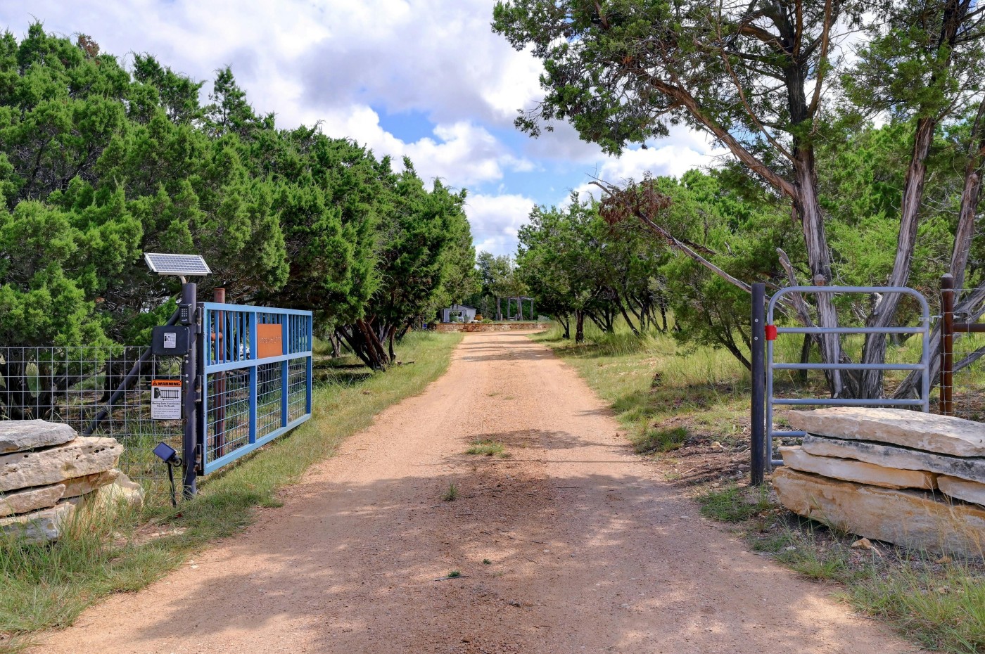 2200 Divide Pass | Blanco, TX